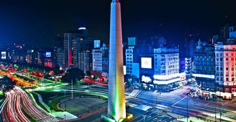 Buenos Aires by Night: Small Group City Tour - Transportation, Timing, and Logistics