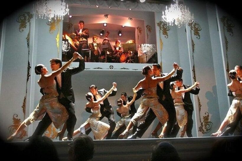 Buenos Aires: Cafe Los Angelitos Tango Show, Optional Dinner - An Evening Steeped in Tango History and Passion