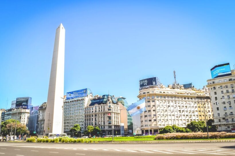 Buenos Aires: City Highlights Guided Tour with Transfer - A Deep Dive into the Tour Experience