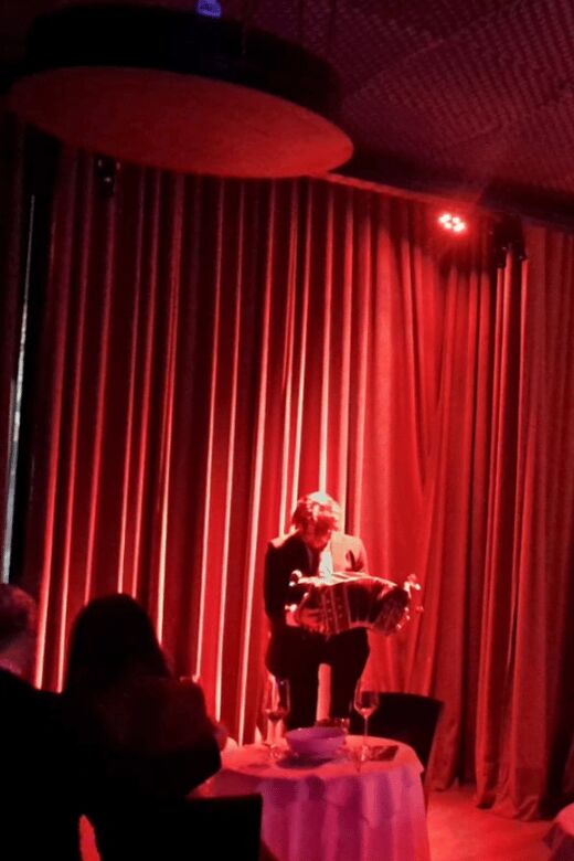 Buenos Aires: Dinner, Show, Tango class and transportation. - Authenticity and Experience