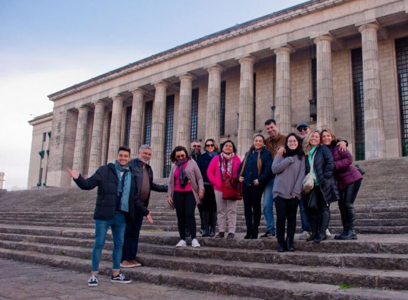 Buenos Aires: Private Recoleta Cemetery Walking Guided Tour - A Closer Look at the Recoleta Cemetery Tour