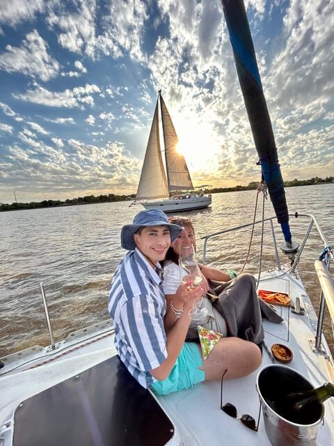 Buenos Aires Sailing Tour at Sunset - FAQs