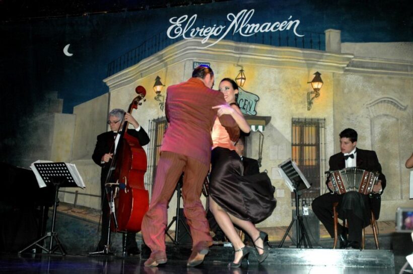 Buenos Aires: Tango Show at El Viejo Almacen - Key Points