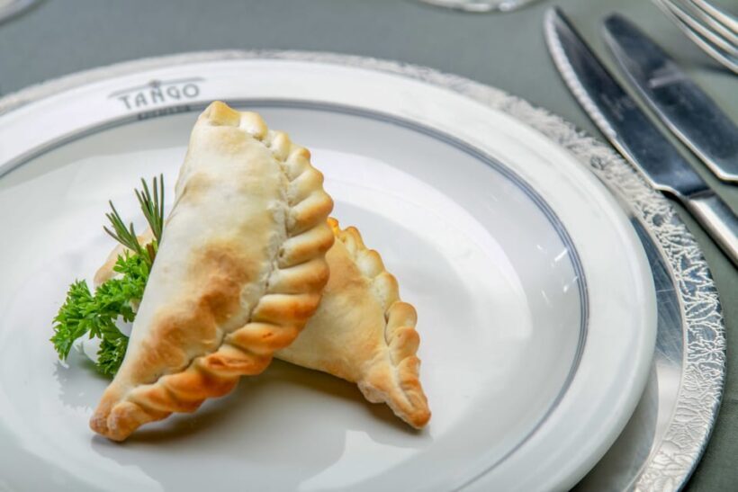 Buenos Aires: Tango Show at Tango Porteño & Optional Dinner - FAQs