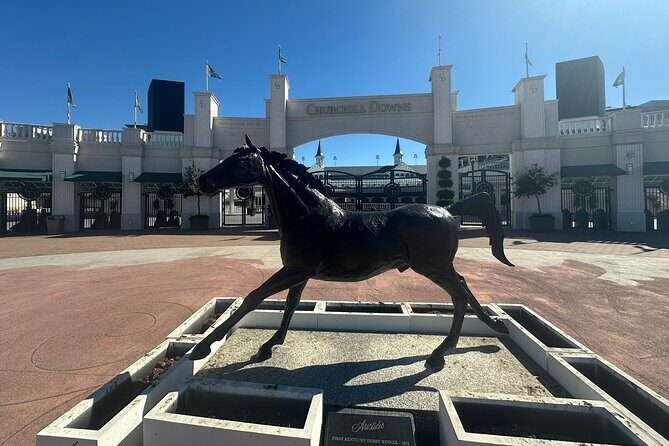 Buffalo y/ or Wiskey Thief & Churchill Twilight Racing Experience - Who Will Appreciate This Tour Most?