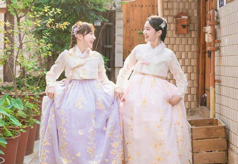 bukchon Hanbok Experience at hanboknam - A Detailed Breakdown of the Experience