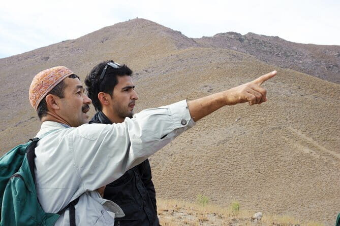 Bukhara: Tour Outside of Old Town. Guide with Transportation - FAQ
