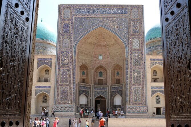 Bukhara: Walking Tour with a Small Group - What the Tour Offers: An In-Depth Look