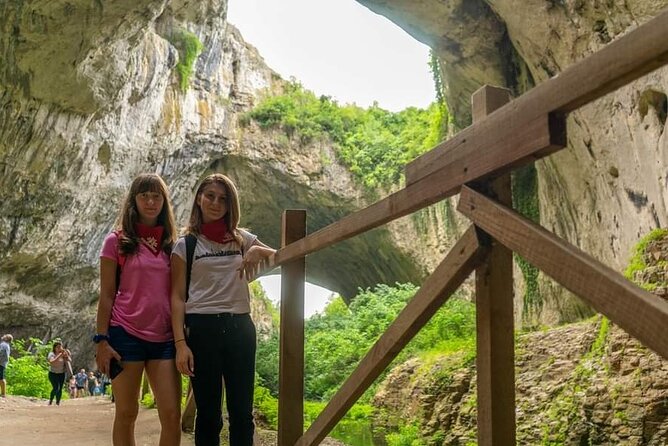 Bulgaria - Caves, Waterfalls and Hiking in the National Park - Key Points