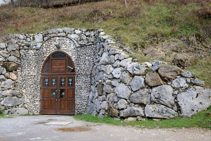 Bulnes: Excursion with funicular and Cabrales cheese cave in Picos de Europa. - The Sum Up