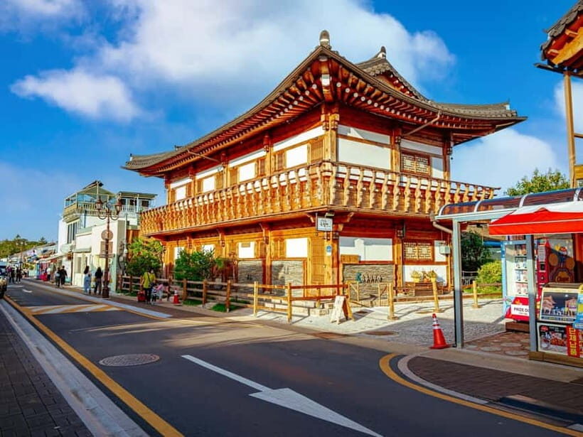 Busan: Cheongsong Ice Valley, Pohang Space Walk & Gyeongju - A Practical and Enthusiastic Look at the Busan: Cheongsong Ice Valley, Pohang Space Walk & Gyeongju Tour