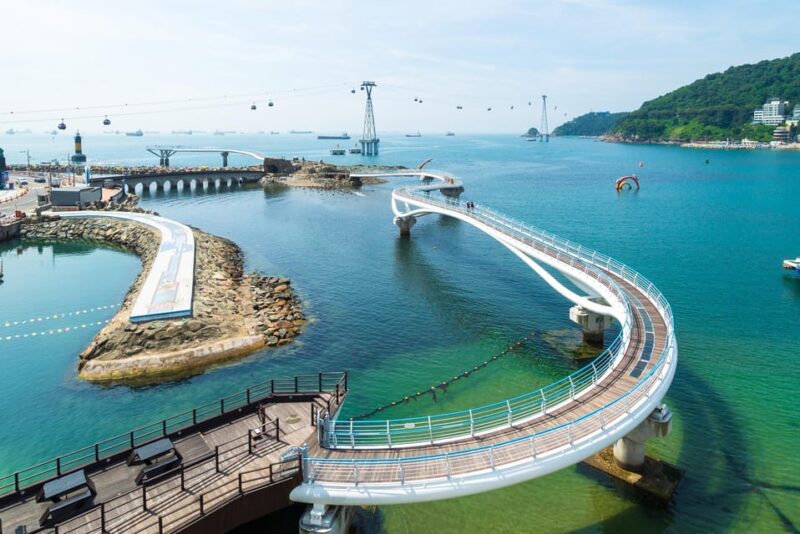 Busan Tour:Taejongdae + Huinnyeoul + Gamcheon +SongdoSkywalk - An Efficient and Enjoyable Way to See Busan