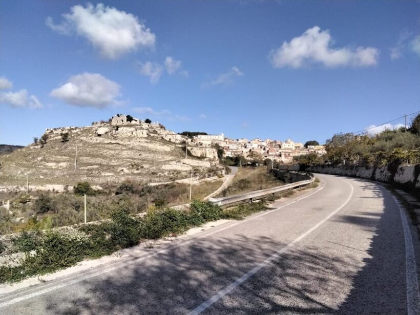 Buscemi,Palazzolo: anthropological ecomuseum, tipical lunch - Exploring the Itinerary: A Journey Through Time and Tradition