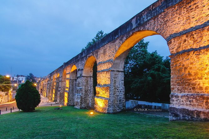 Bussaco Palace and the University of Coimbra Private Tour - The Historic Entrance: Porta Ferrea