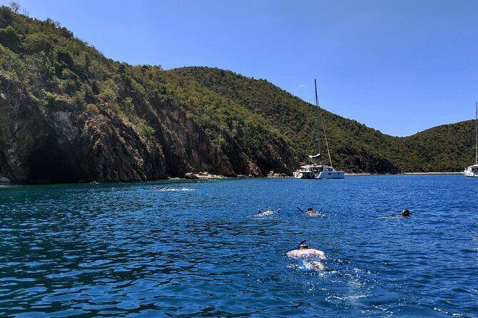 BVI Daytrip on private powerboat with snorkeling - The Sum Up