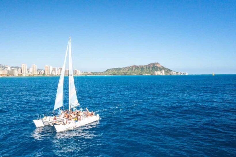 BYOB Weekend Sightseeing Sail towards Diamond Head - The Value of the Experience