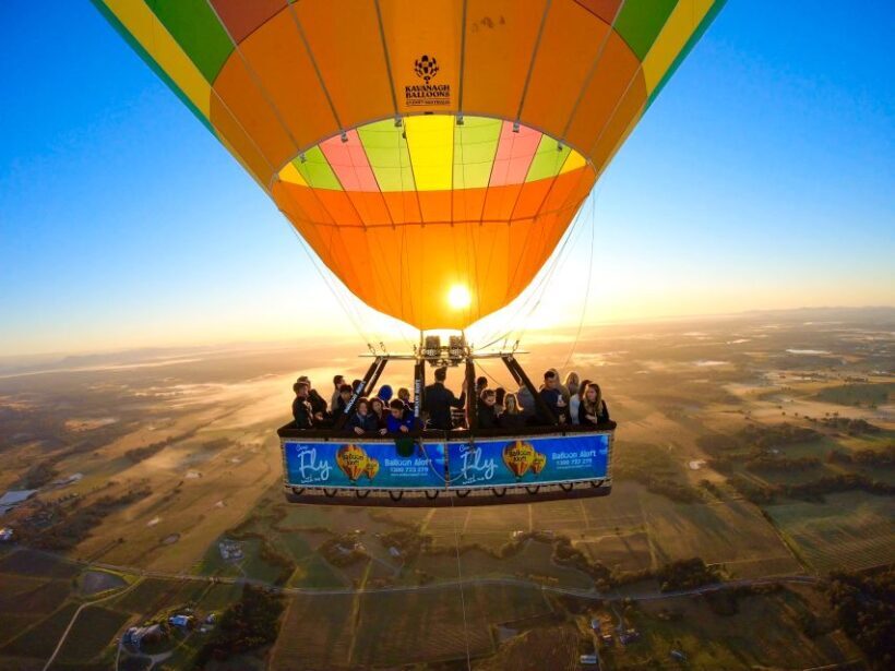 Byron Bay: Sunrise Hot Air Balloon Flight with Breakfast - Analyzing the Cost and Value