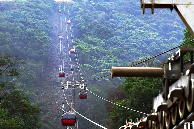 Cable Car Ride at Chandragiri Hill with Hotel Pickup from Kathmandu - Who Should Consider This Tour?