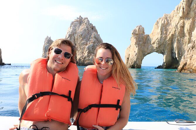 Cabo Arch Glass Bottom Boat: Hotel PICKUP, Arch & Lovers Beach - Frequently Asked Questions