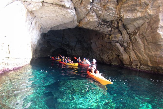 Cabo de Gata Active. Guided kayak and snorkel route through coves of the Natural Park - FAQ