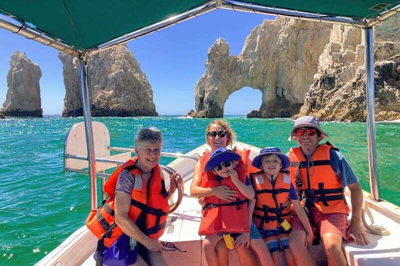 Cabo Glass-Bottom Boat  Arch, Marine Life & Scenic Views - Key Points