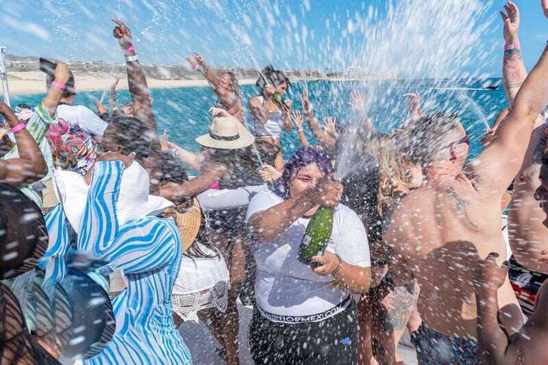 Cabo San Lucas: Adults-Only Boat Party with Drinks & Live DJ - What Makes It Special