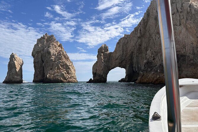 Cabo San Lucas Arc Group Tour in Glass Bottom Boat - A Practical Overview of the Cabo San Lucas Glass Bottom Boat Tour