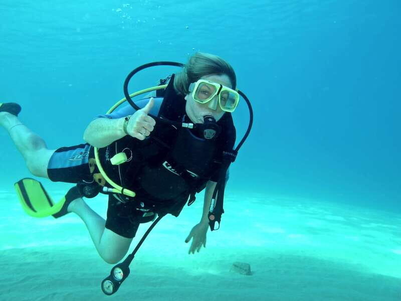 Cabo San Lucas: Beginners Diving Experience w/ Water & Snack - What’s Included and How it Works