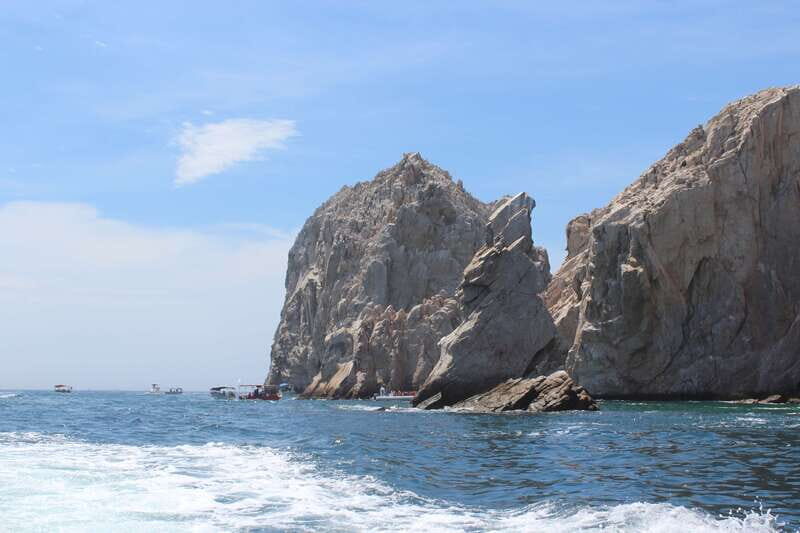 Cabo San Lucas: City Tour and Beach Day - Key Points