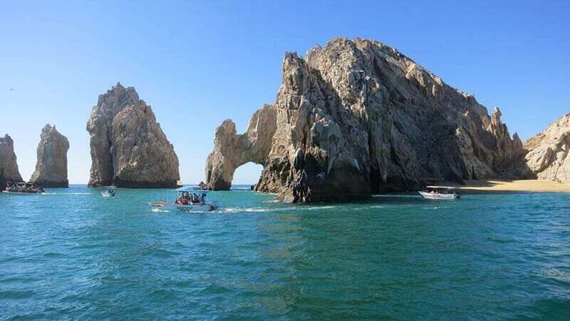 Cabo San Lucas: glass-bottom boat ride to "End of the Earth" - An Honest Look at the Experience