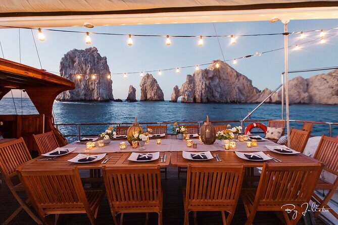Cabo San Lucas Luxury Sailing Yacht and Dinner with a Chef - An In-Depth Look at the Cabo Sunset Cruise