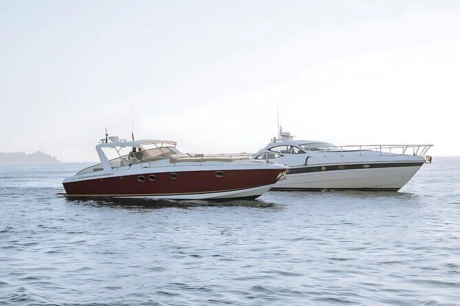 Cabo San Lucas Luxury Yacht to El Arco with Snorkeling Stop - Setting Sail in Style: What to Expect