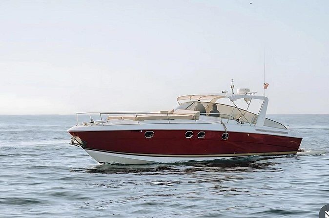 Cabo San Lucas Luxury Yacht to El Arco with Snorkeling Stop - The Sum Up