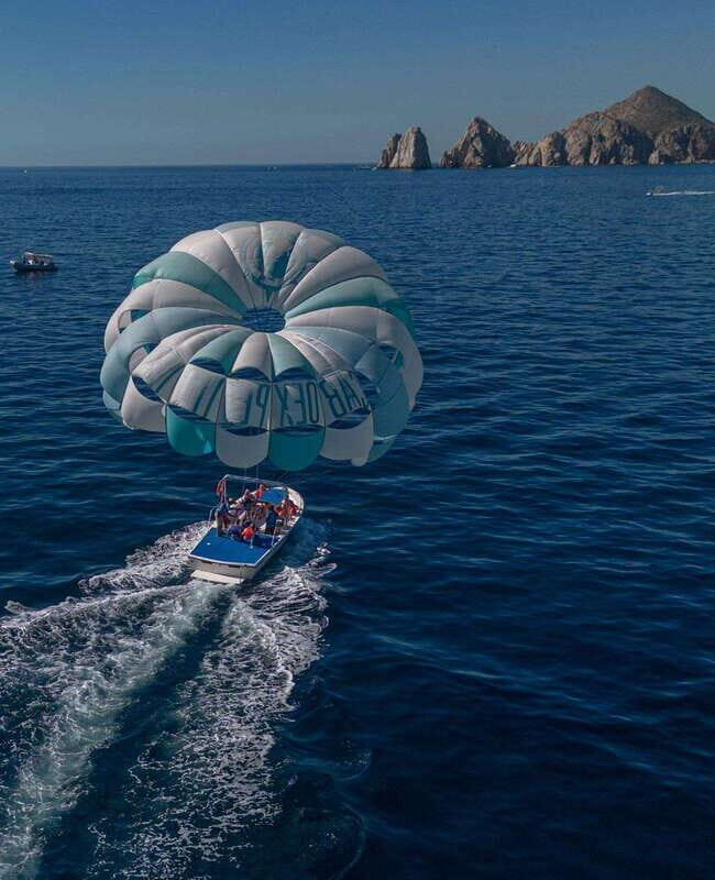 Cabo San Lucas: Parasailing Experience - The Experience Itself
