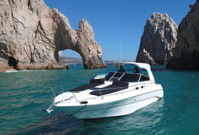 Cabo San Lucas Private Yacht Cruise with Open Bar - Key Points