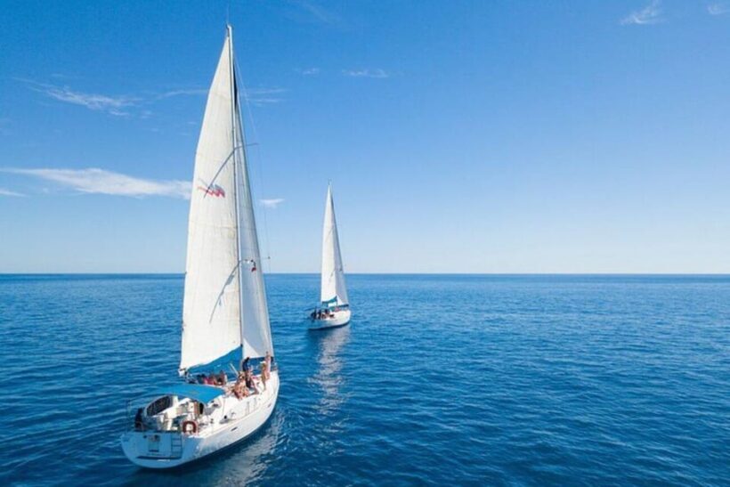 Cabo San Lucas: Snorkeling and Sailing Cruise with Lunch - Key Points