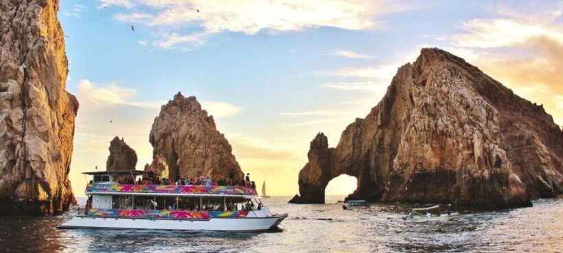 Cabo San Lucas: Sunset Dinner - What to Expect from the Cabo Sunset Dinner Cruise