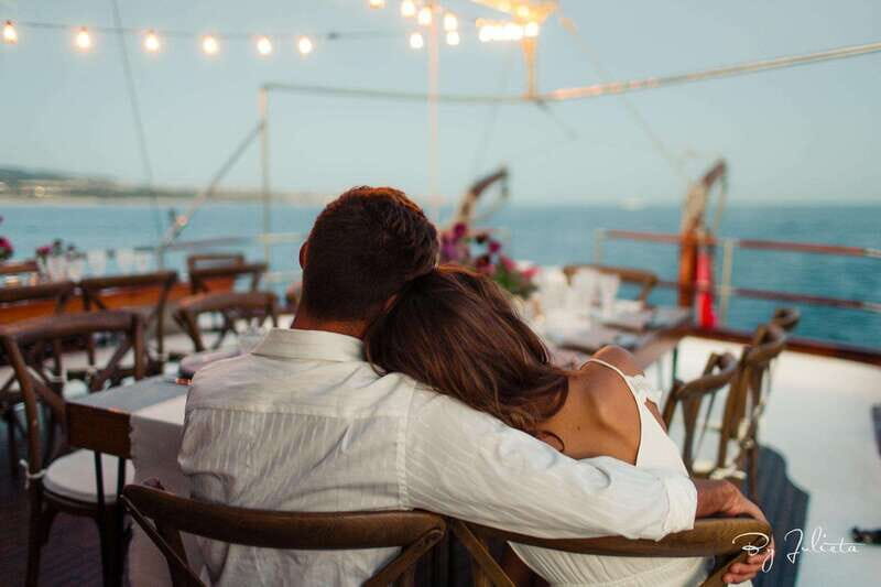 Cabo San Lucas: Sunset Yacht Cruise w/Chef Dinner & Open Bar - The Experience: What to Expect on the Yacht Cruise