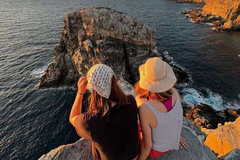 Cabo San Lucas: Todos Santos Sunset Hike - Cultural Highlights: A Village with a Story