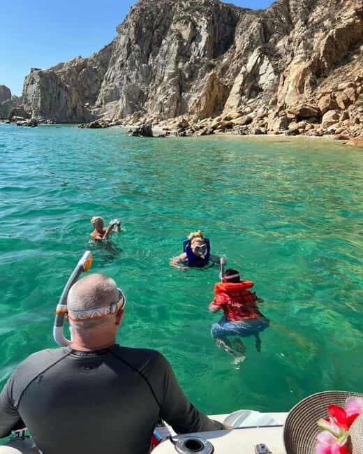 Cabo Yacht Tour  Arch, Pelican Rock, Snorkeling & Landmarks - Key Points