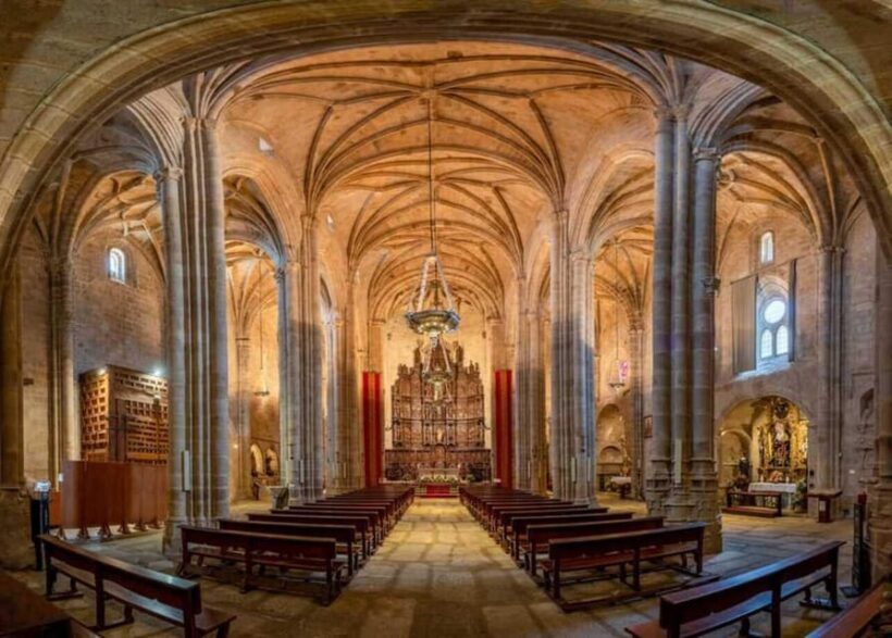 Cáceres: Guided visit of the Santa María Co-cathedral - Key Points