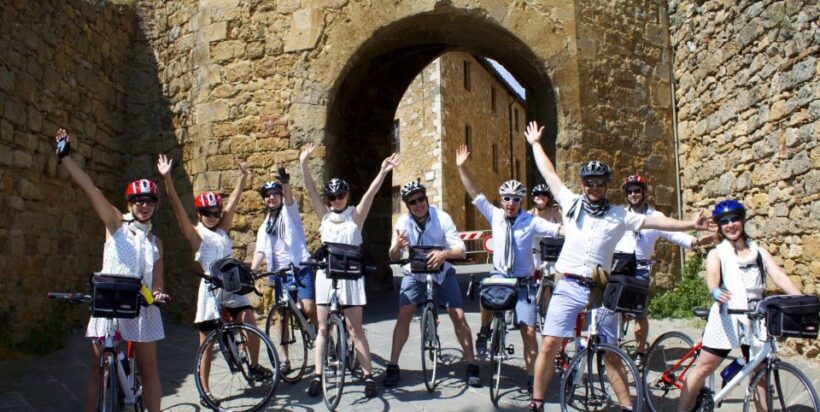 Cadiz: City Sightseeing Guided Tour by Bike - A Close Look at the Tour Itself