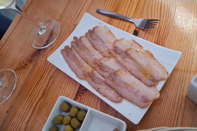 Cadiz Food Tour: Tapas, Drinks and Delights with a Local - Who Will Appreciate This Tour?