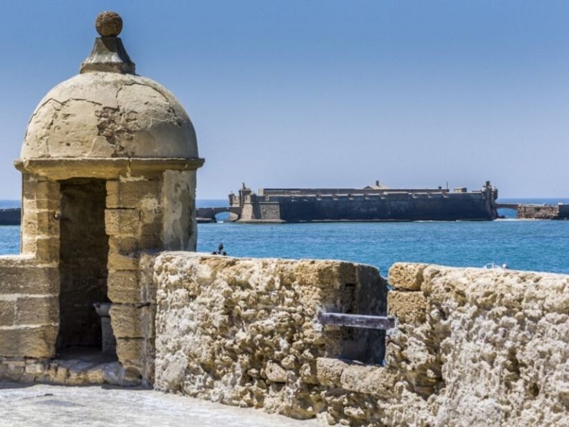 Cadiz: Guided City Tour - Starting and Ending Points