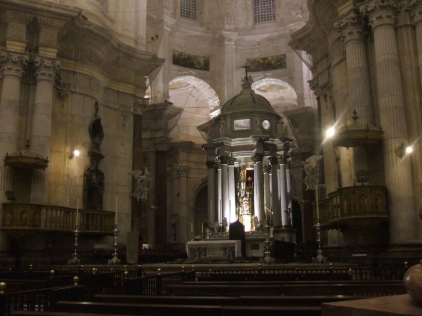 Cadiz: Medieval Tour - The Value and Why It Works