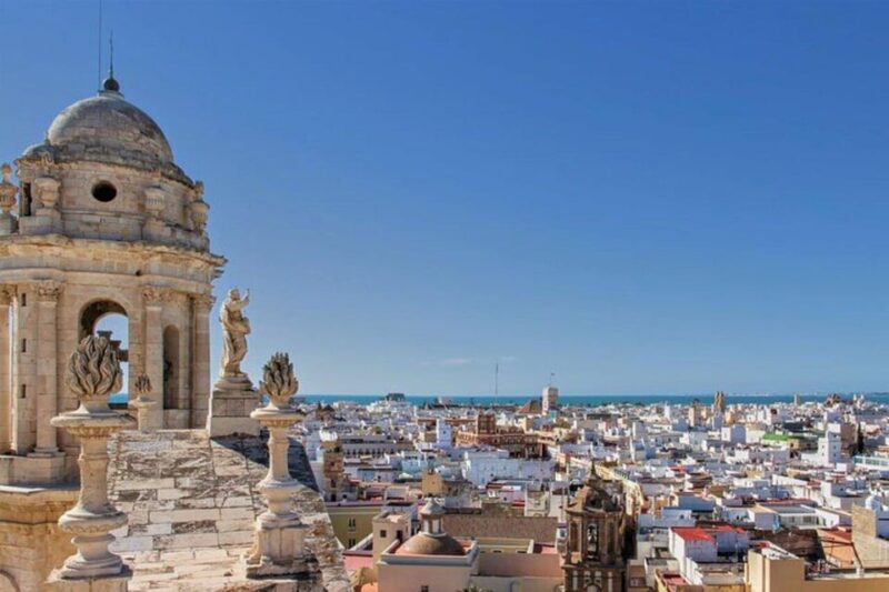 Cadiz: Must-See Highlights Walking Tour - Key Points