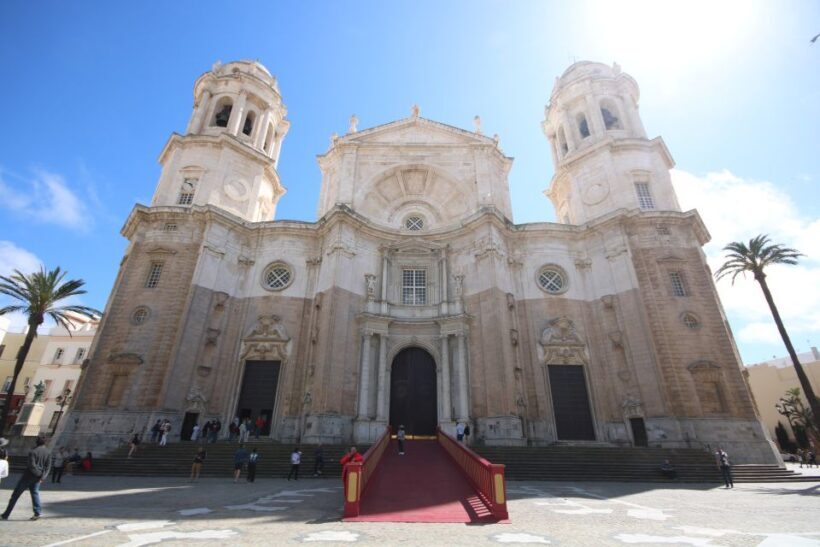 Cadiz: Private Tour with a Local - The Cost and Its Value