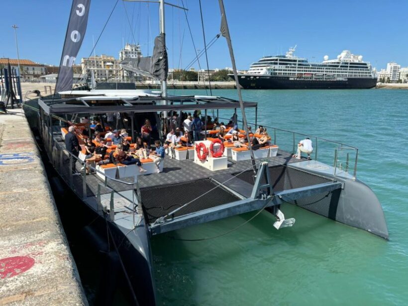 Cádiz: Sunset Catamaran Cruise with Drink - Who Is This Tour Best For?