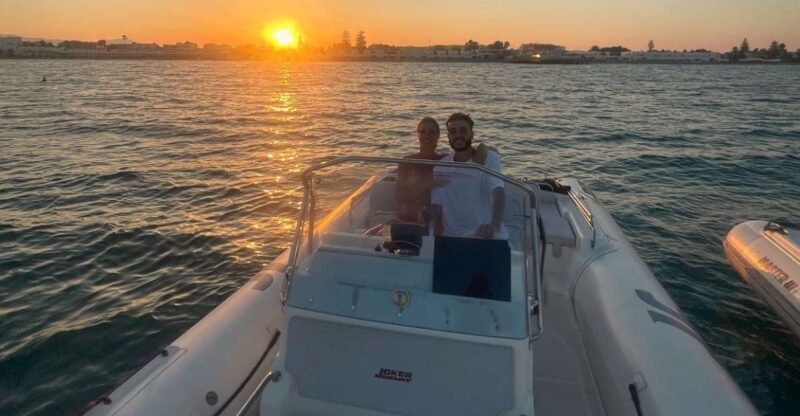 Cagliari: tour Sunset snorkeling con aperitivo e Delfini - Key Points