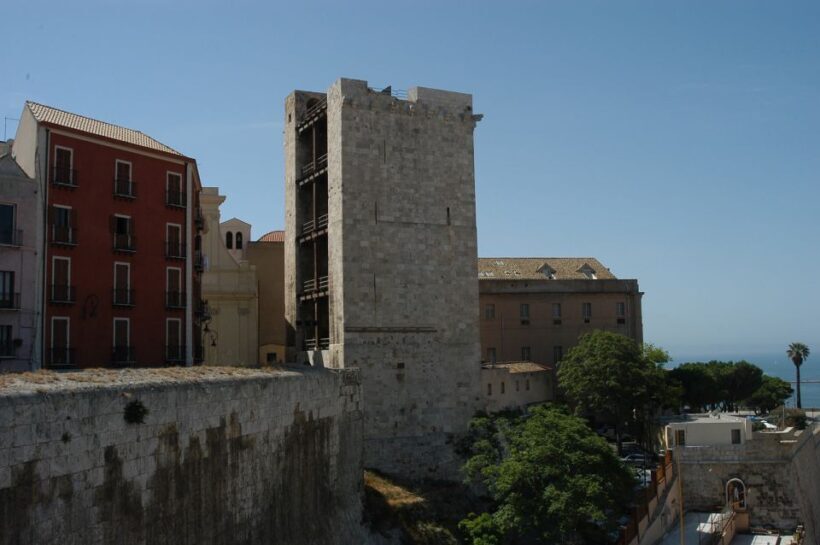 Cagliari: Walking Tour of the Old City - Practical Tips for Visitors